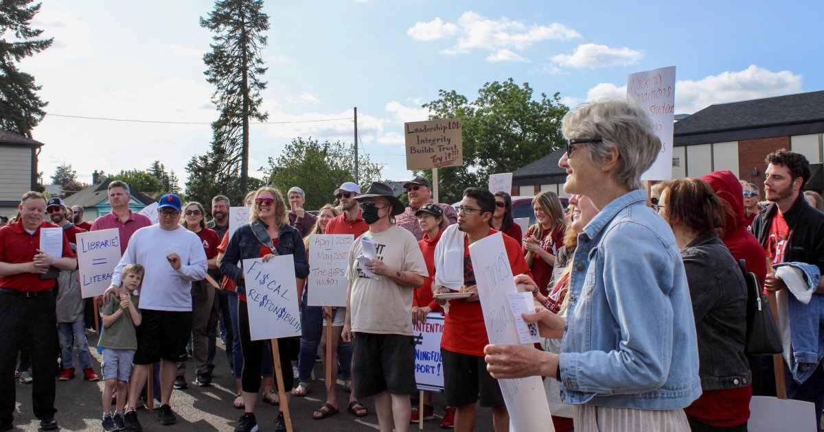 Collective Bargaining in Oregon | Oregon Education Association